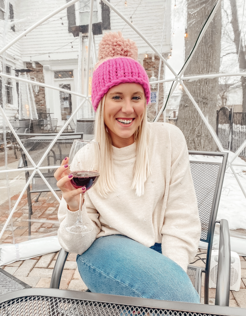 Warm Up At These 15 Cozy Cocktail Bars This Winter - Basically B